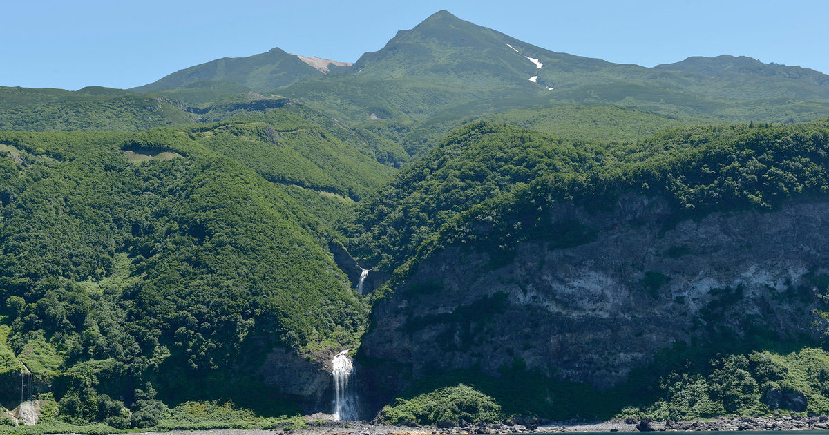 Shiretoko Peninsula Cruise | Sightseeing spots in Hokkaido | Sparkle Travel